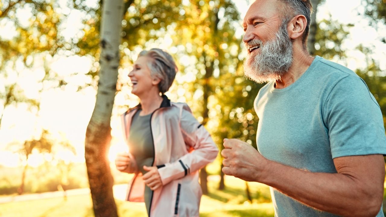 Healthy Aging: 12 Daily Habits for Senior Independence